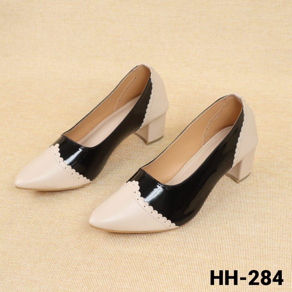 Beaded Low Cut Uppers Pointed Toe Chunky Pumps – Happy Heel's